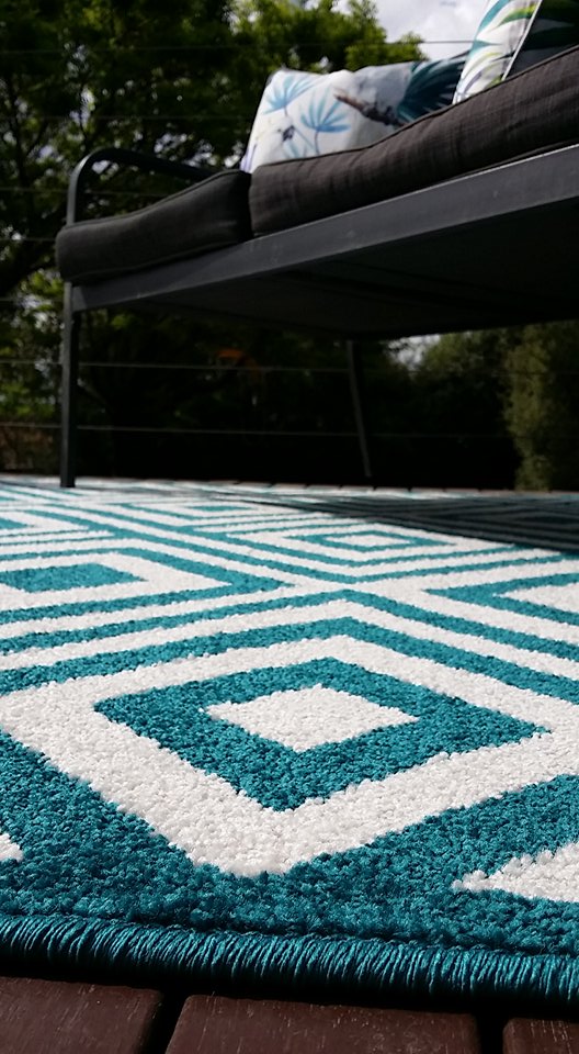 Rug Out is the New In - Rug Addiction